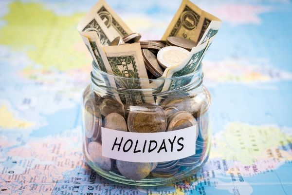 11 Tips to Kickstart Holiday Budgeting - 1st Community Credit Union